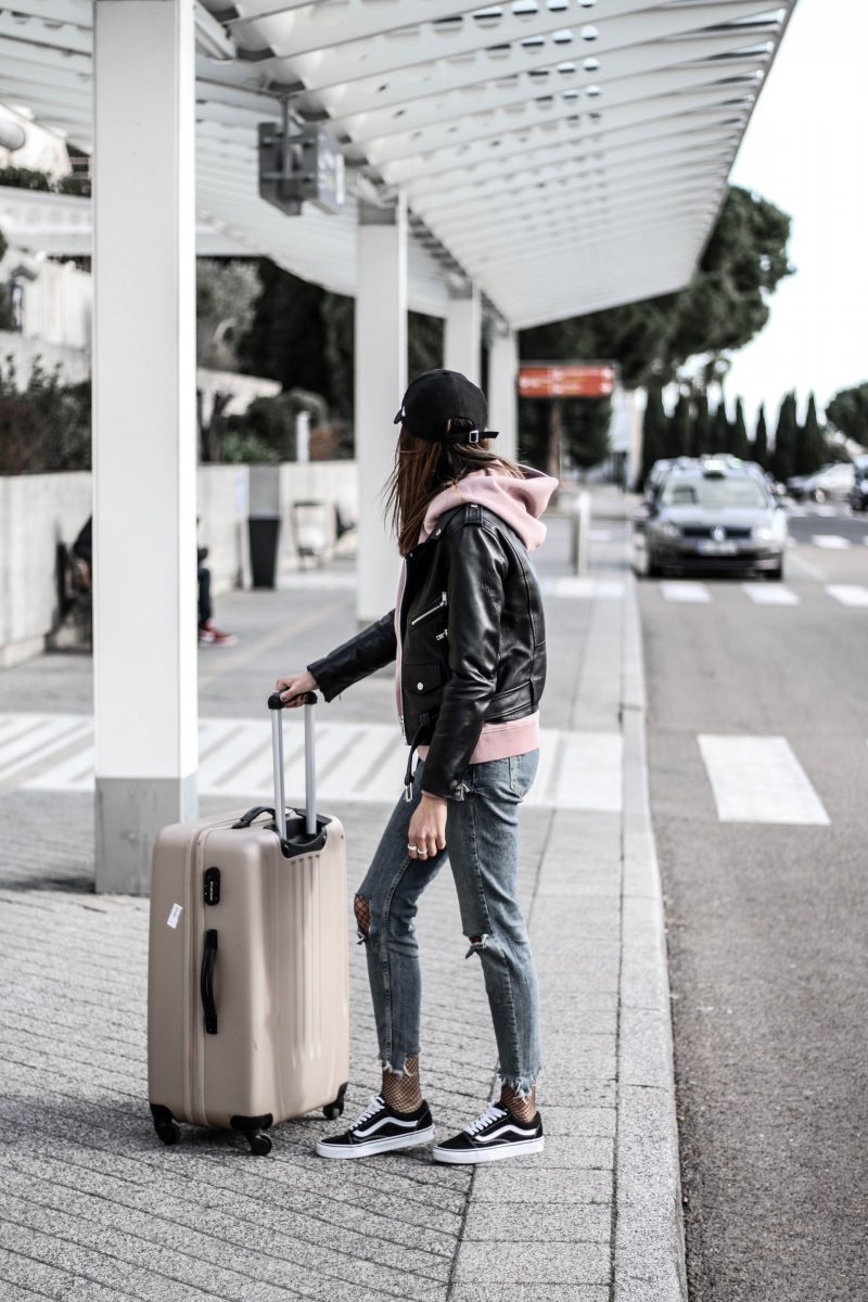 Travel OOTD | JUNE Sixty-Five - Blog Mode